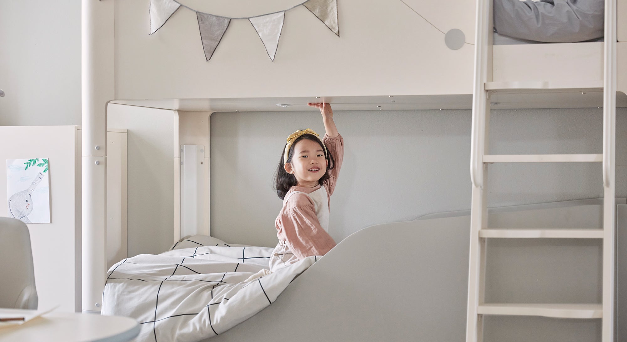 小孩晚上不睡覺怎麼辦？7個方法改善孩子的睡前鬧劇｜iloom 台灣怡倫