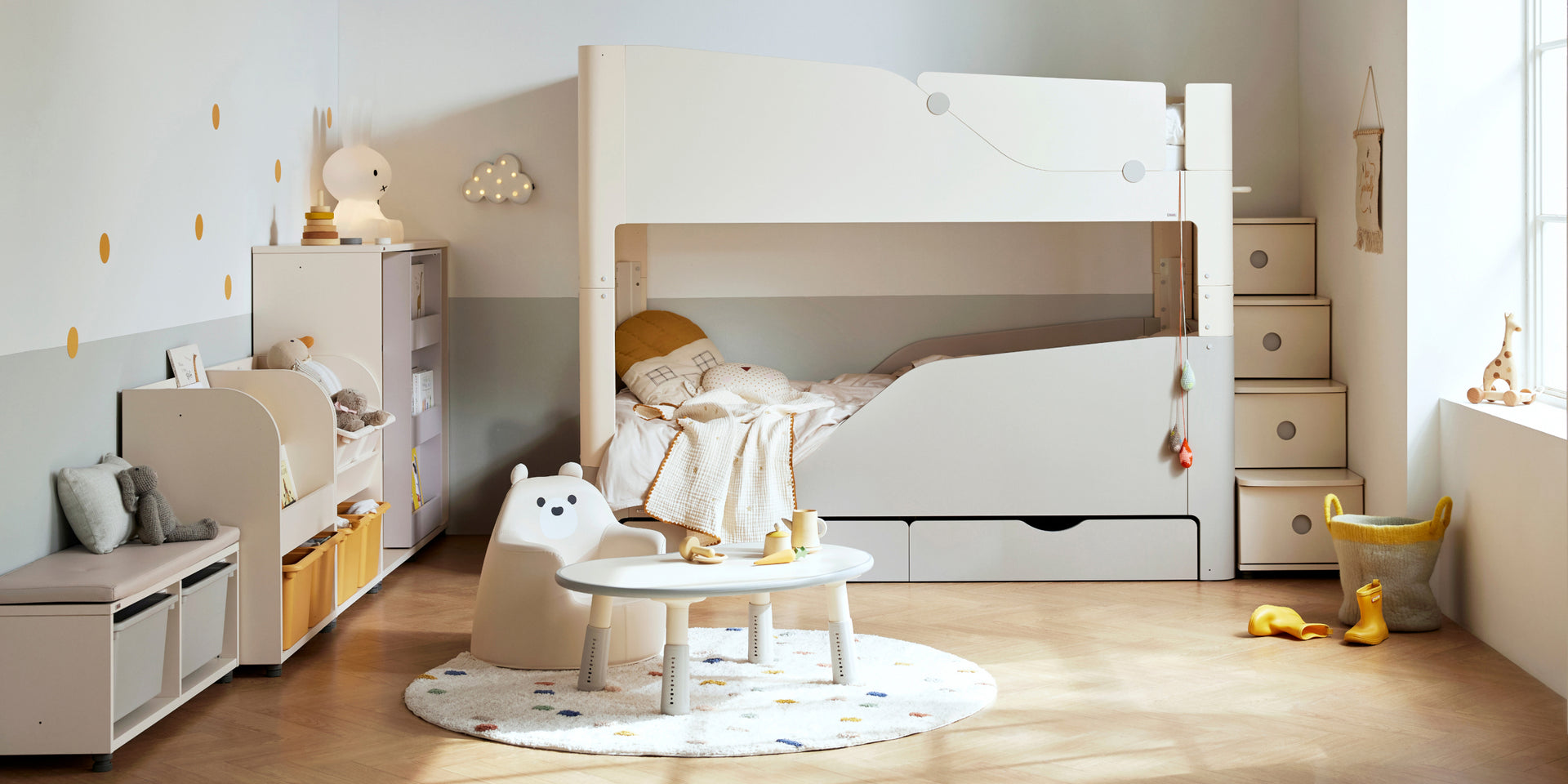 Polar 人造皮革兒童沙發 - ILOOM